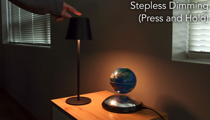 Modern Touch Activated Table Lamp With Dimmer Function - PulseTV